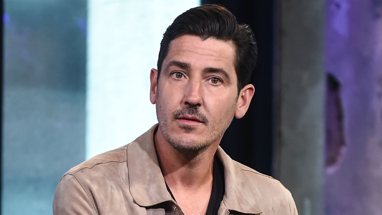 Tragic Details About HGTV Star Jonathan Knight's Life