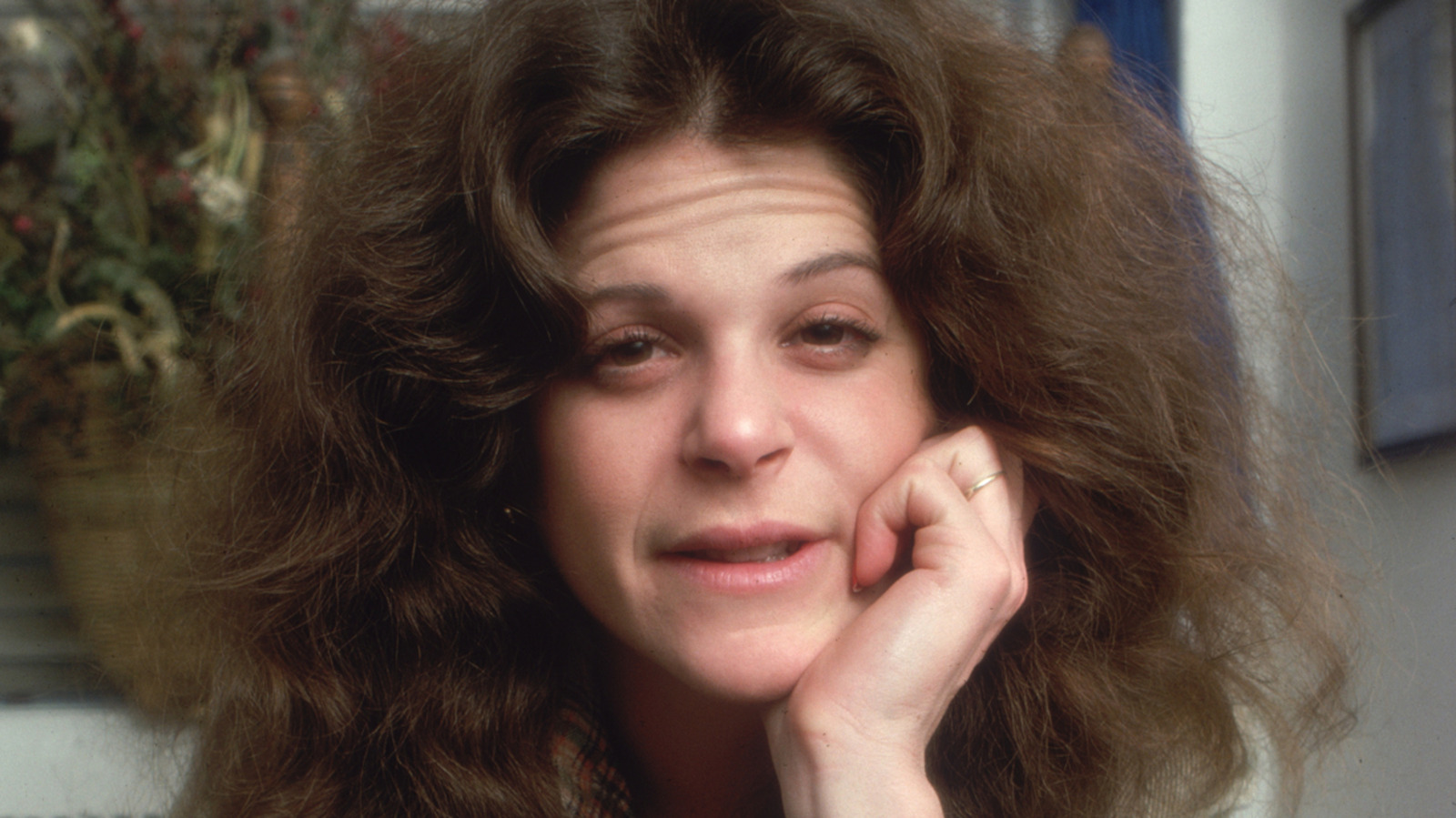 Tragic Details About Saturday Night Live Original Cast Member Gilda Radner