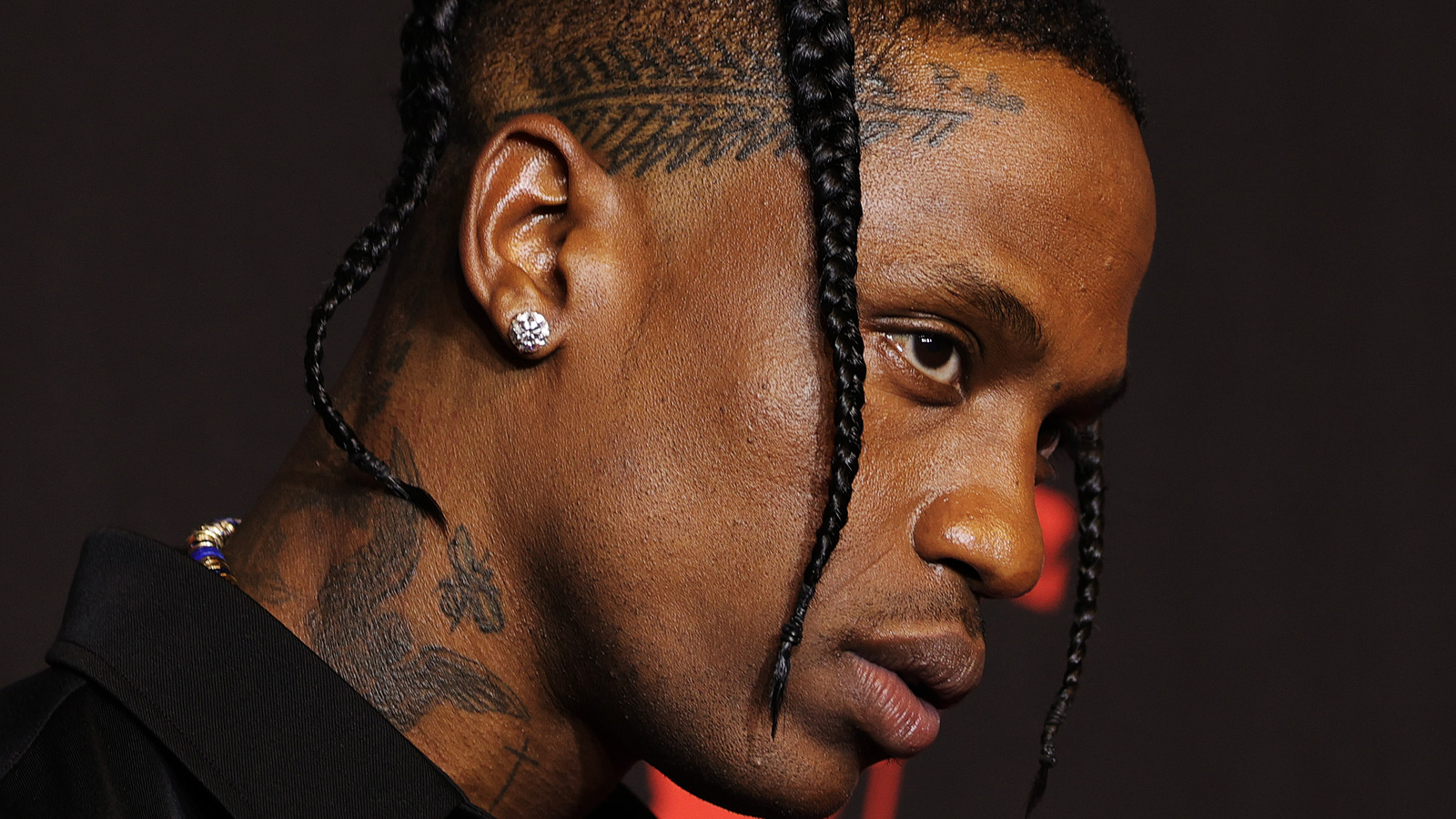 Travis Scott's Appearance At The VMAs Without Kylie Jenner Is Raising ...