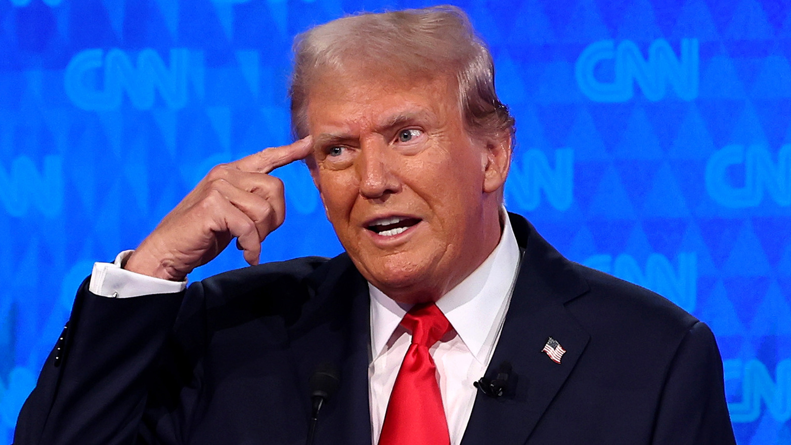 Trump Aide Subtly Answers One Of The Biggest Questions About His ...