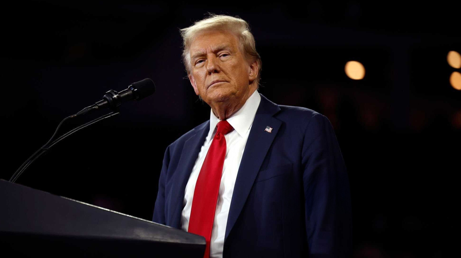 Trump Can't Hide Delicate Ego While Railing Against Late Night TV (Good ...