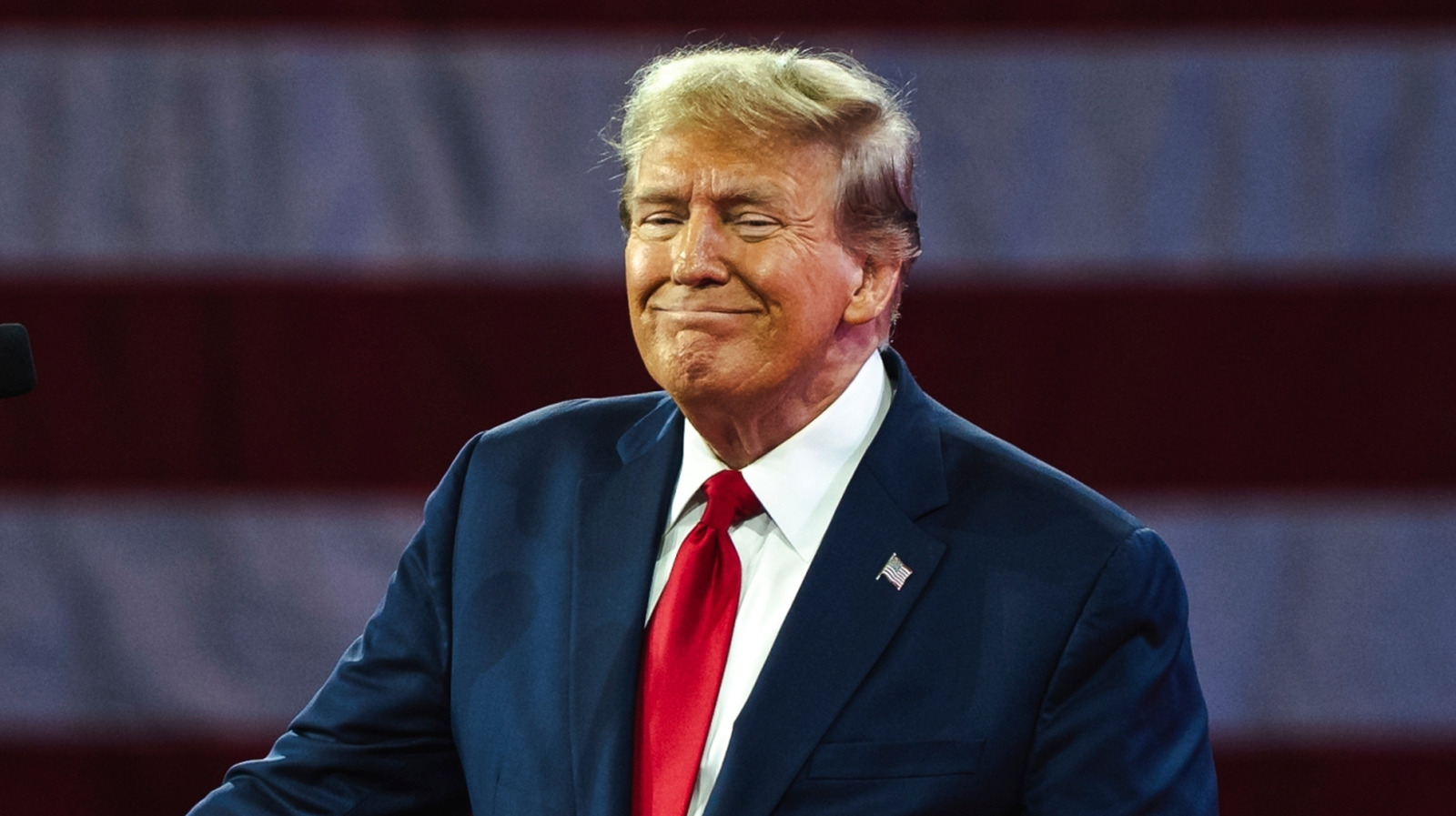 Trump Makes Sure To Stroke His Own Ego In Message About Jimmy Carter's ...