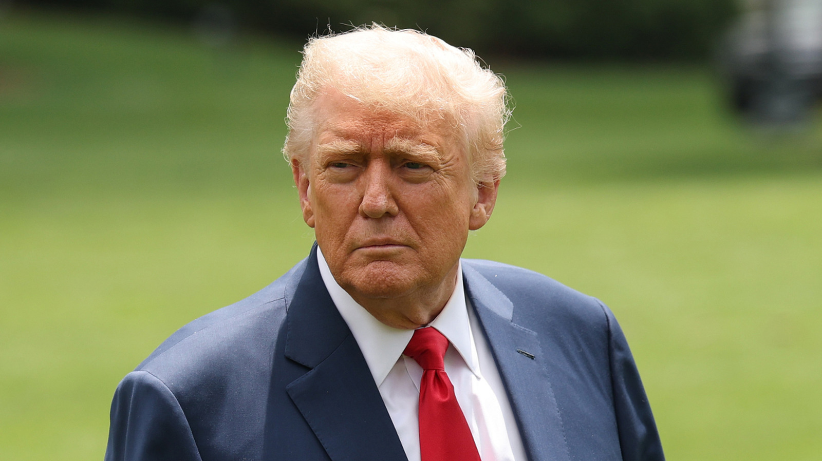 Trump's Crowd Size Nightmare Comes Back To Haunt Him At Military Parade