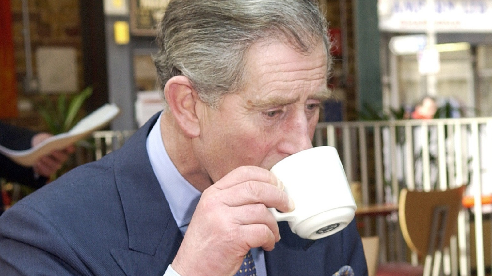 How To Drink Tea Like A Member Of The British Royal Family
