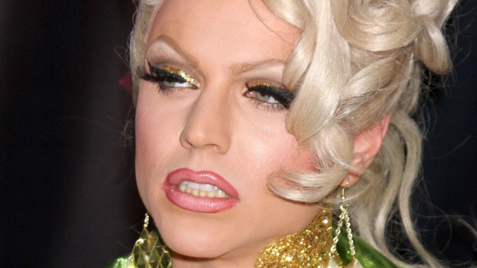 Courtney Act Drag Queen