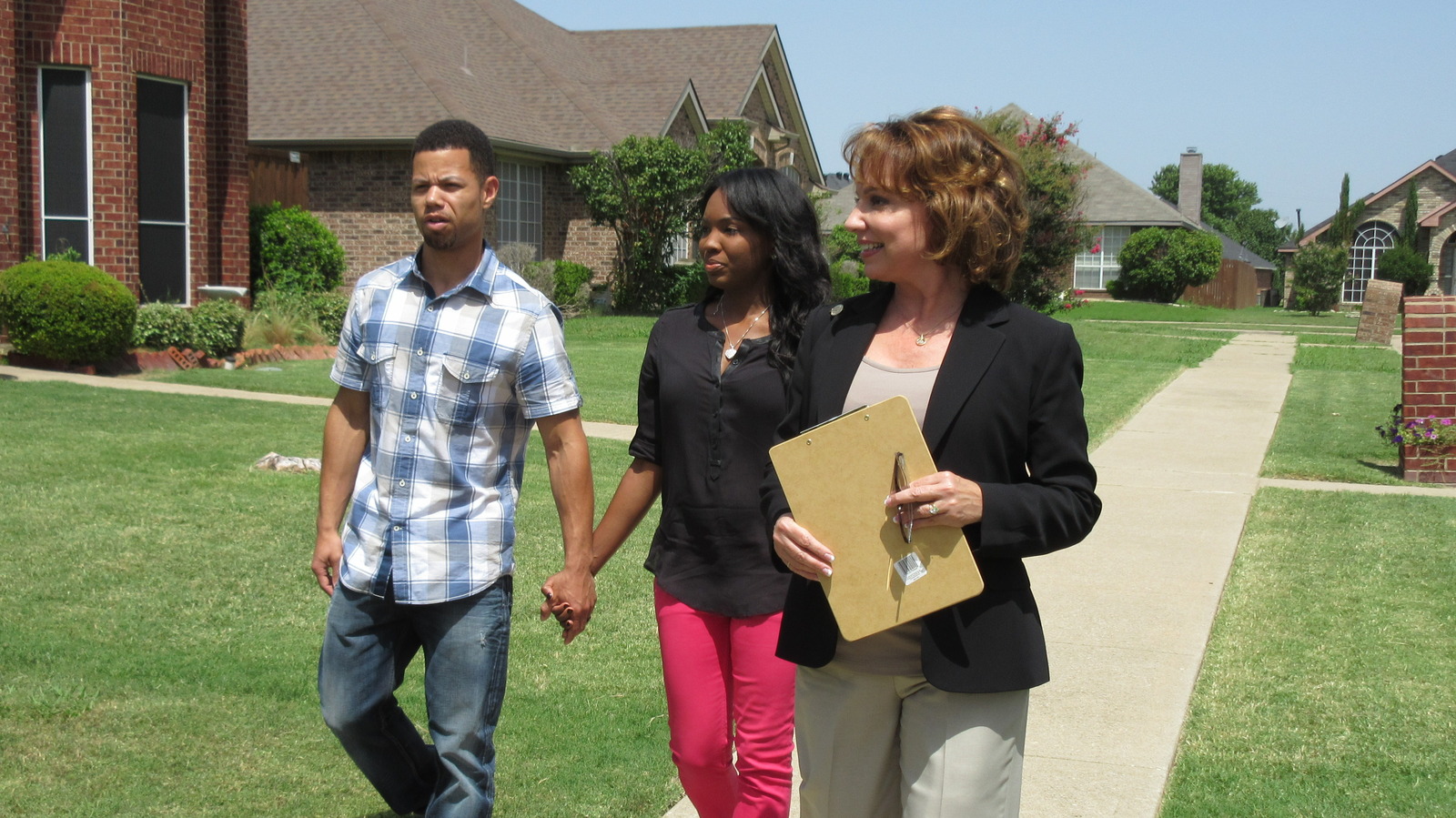 What Fans Don't Know About The Creators Of House Hunters