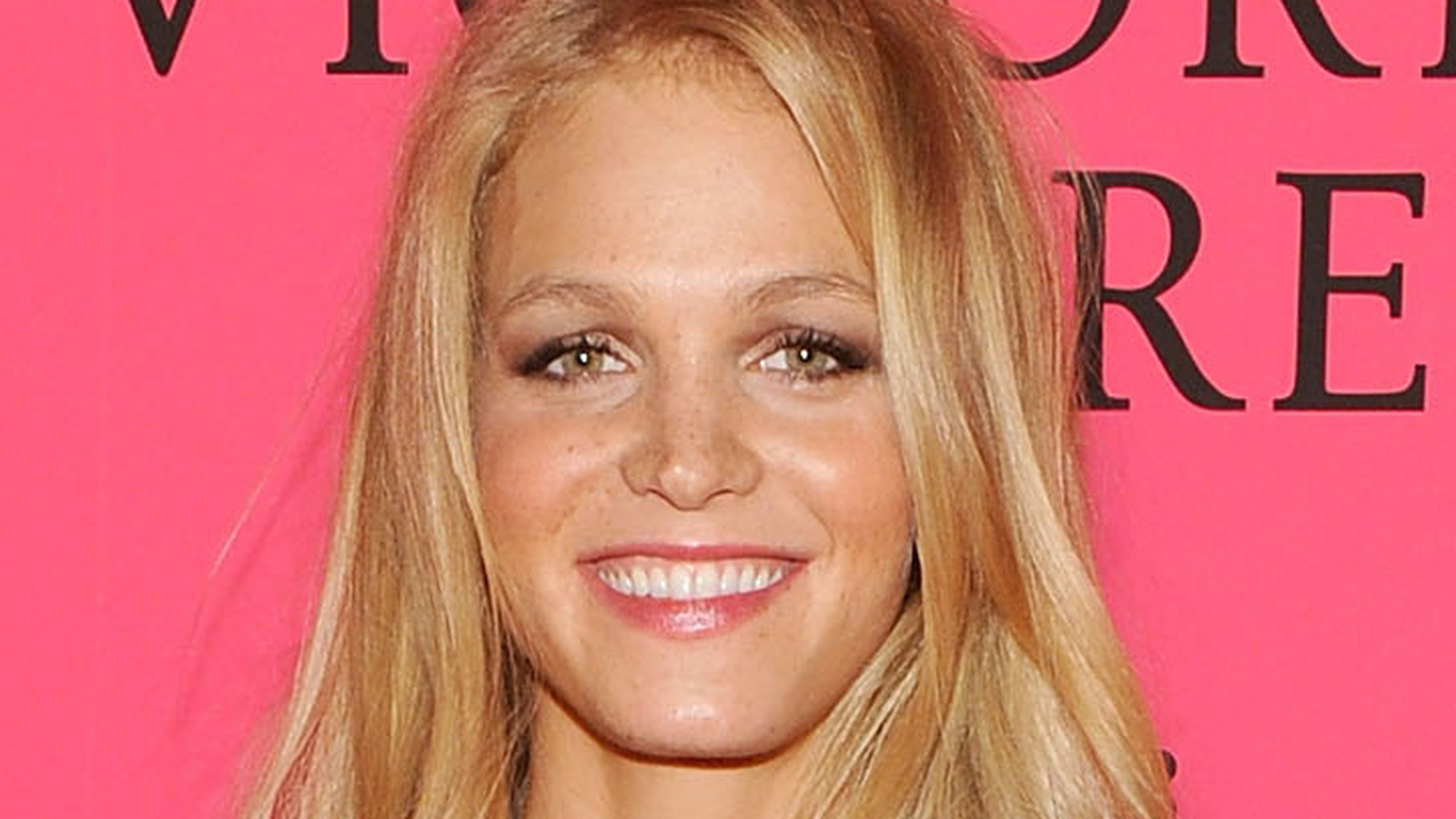 What Former Models Are Saying About The Victoria's Secret Fashion Show