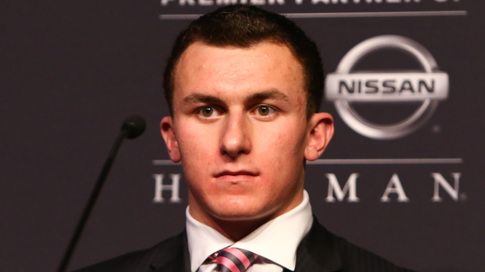 What Happened To Johnny Manziel? The Tragic Details About His Football ...