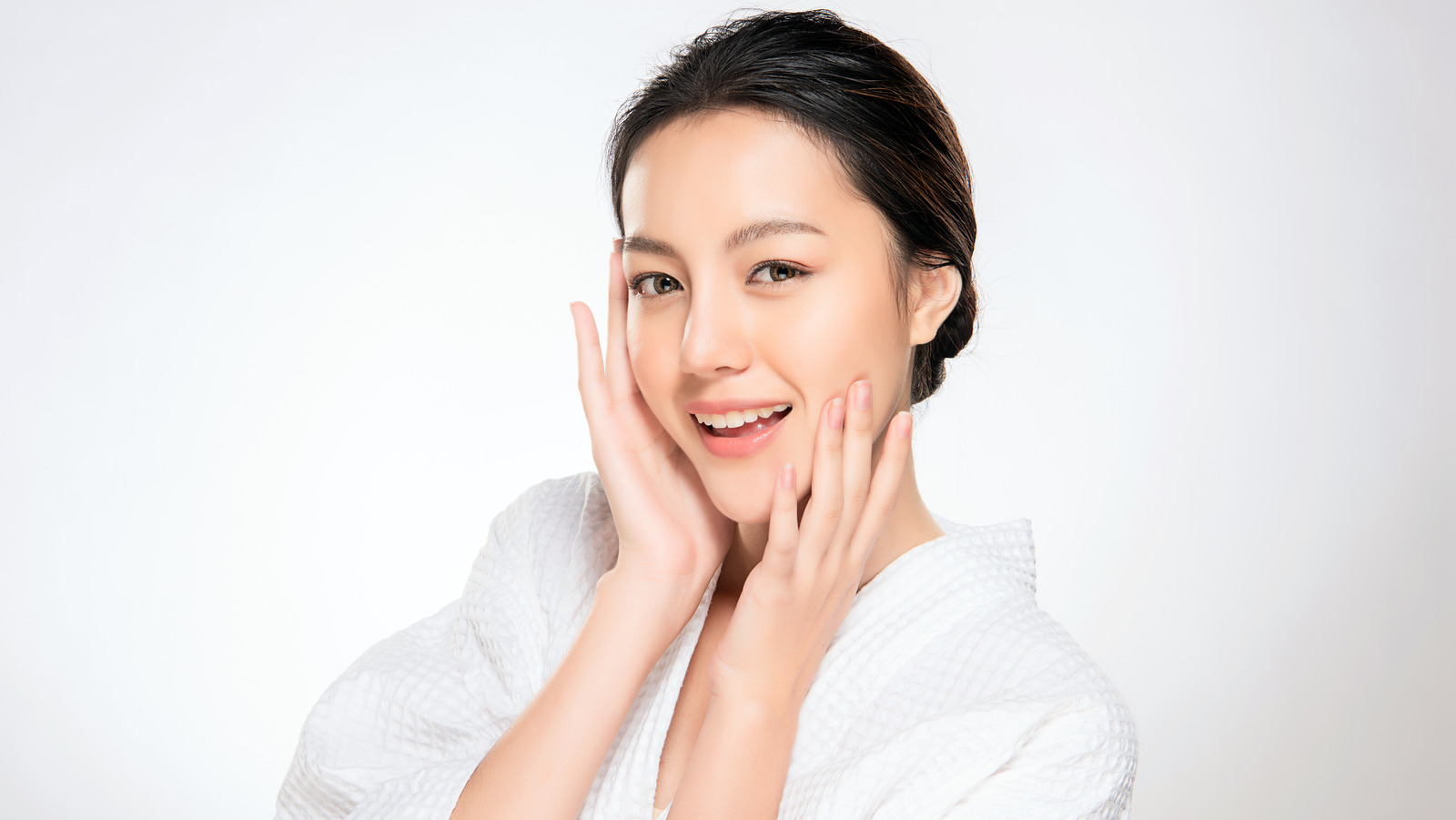 What Is Hanbang And What Can It Do For Your Skin?