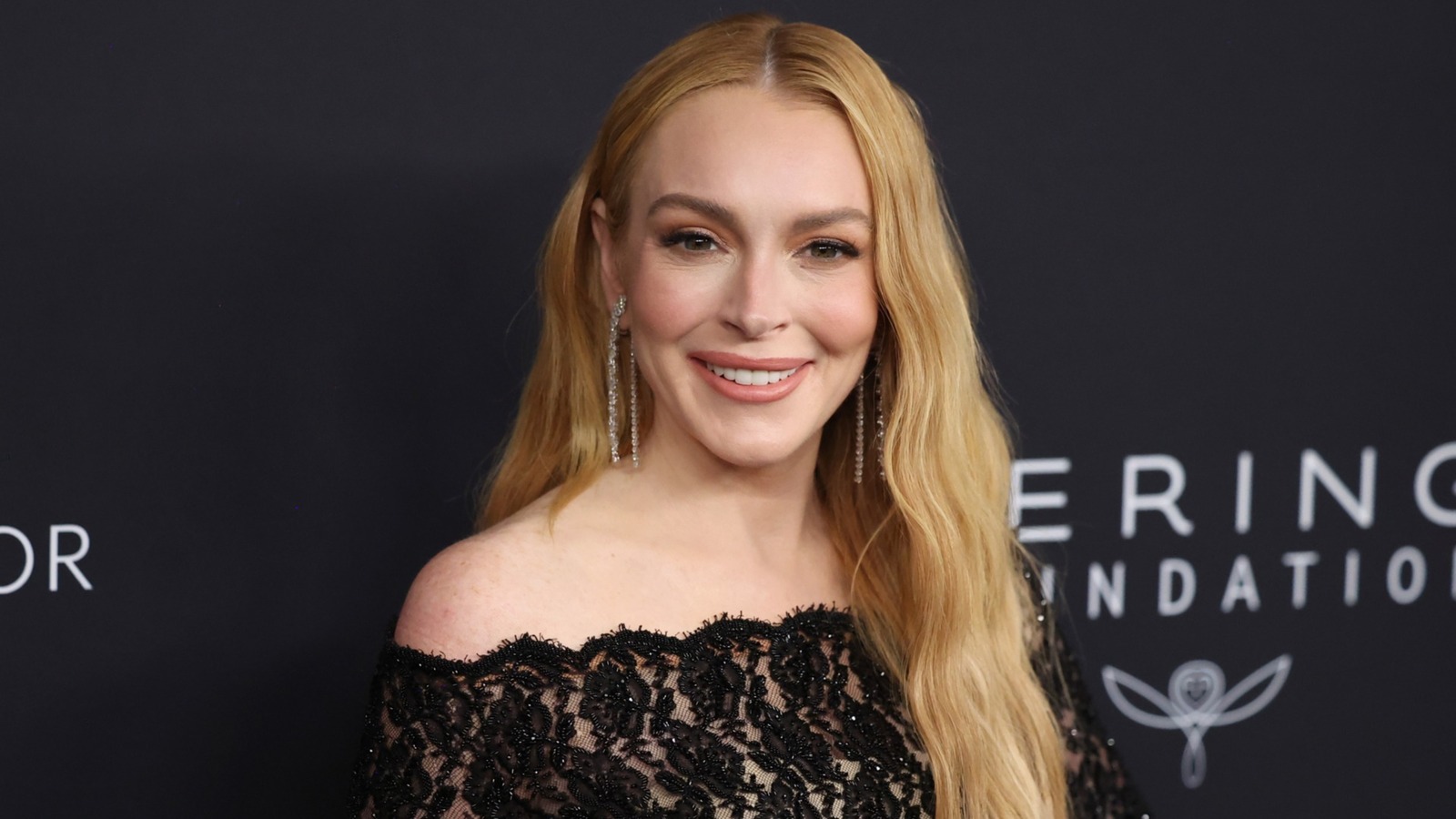 Lindsay Lohan Free Actress Lindsay Lohan Celebrates Birthday As