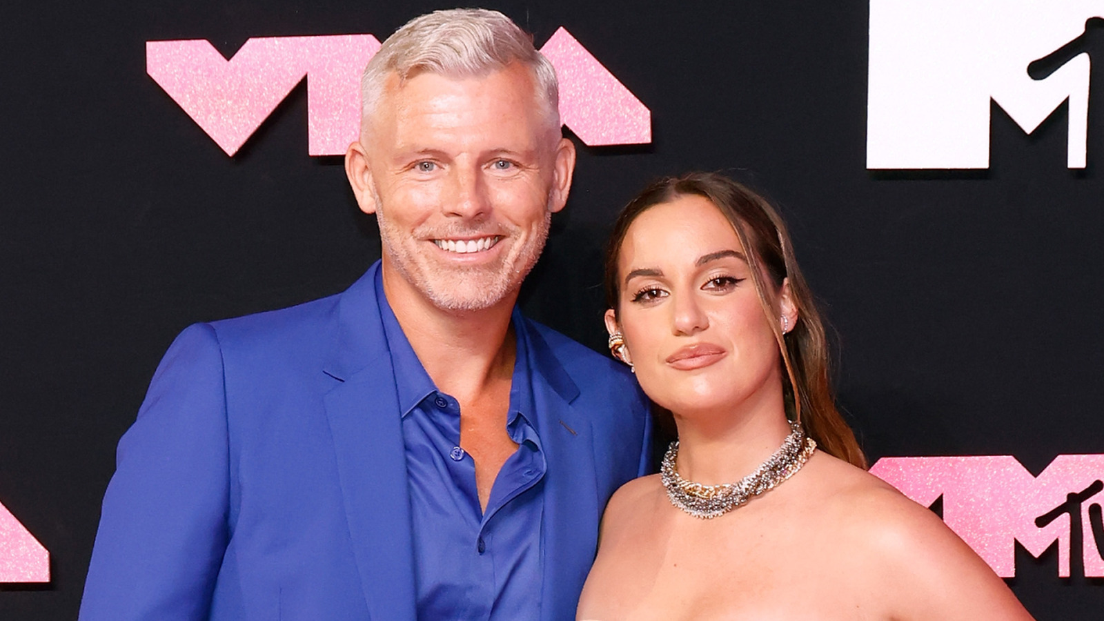 What We Know About Hannah Berner's Husband Des Bishop & Their Whirlwind ...