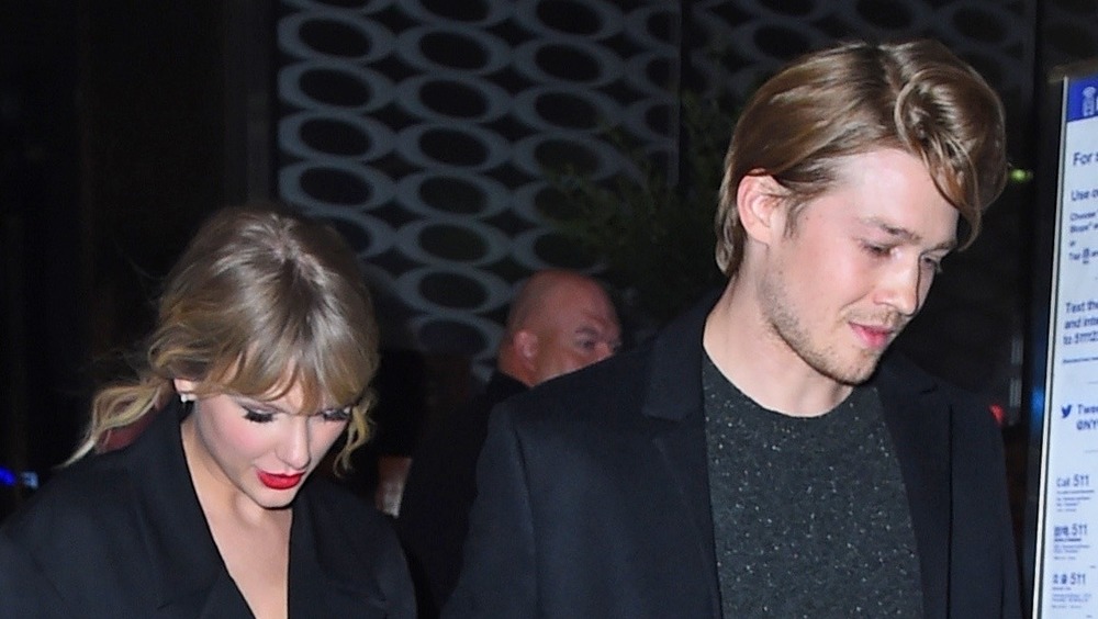 What You Don't Know About Taylor Swift's Past Relationships