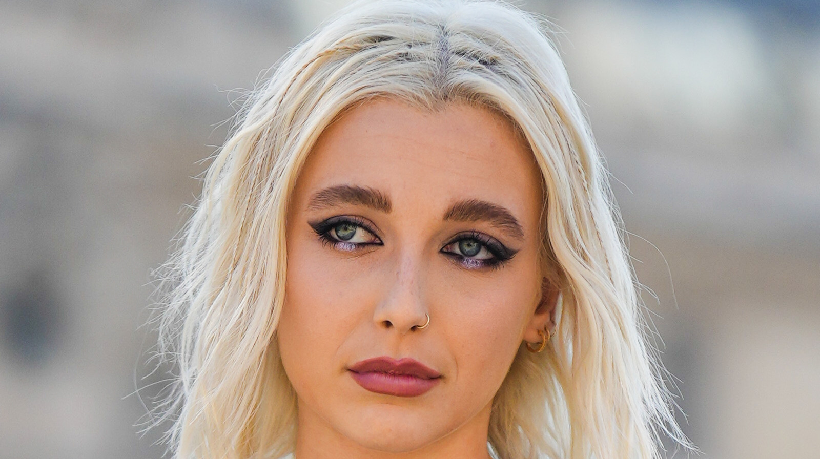 White Gold Hair Takes Platinum Locks To A Whole New Level