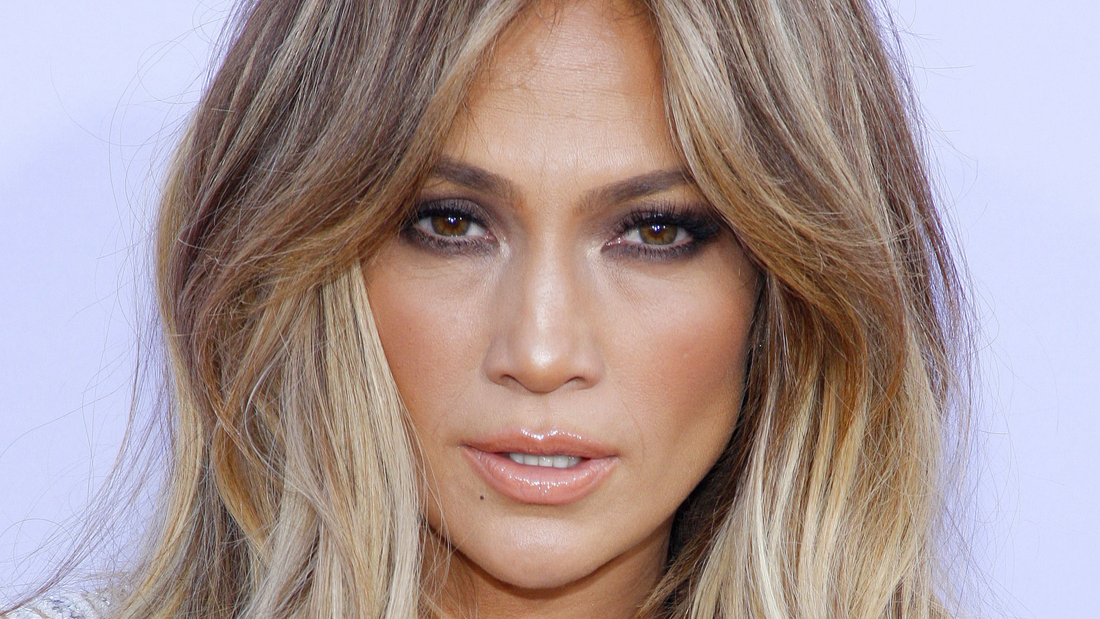 Why Jennifer Lopez's New Music Video Has Fans In A Frenzy