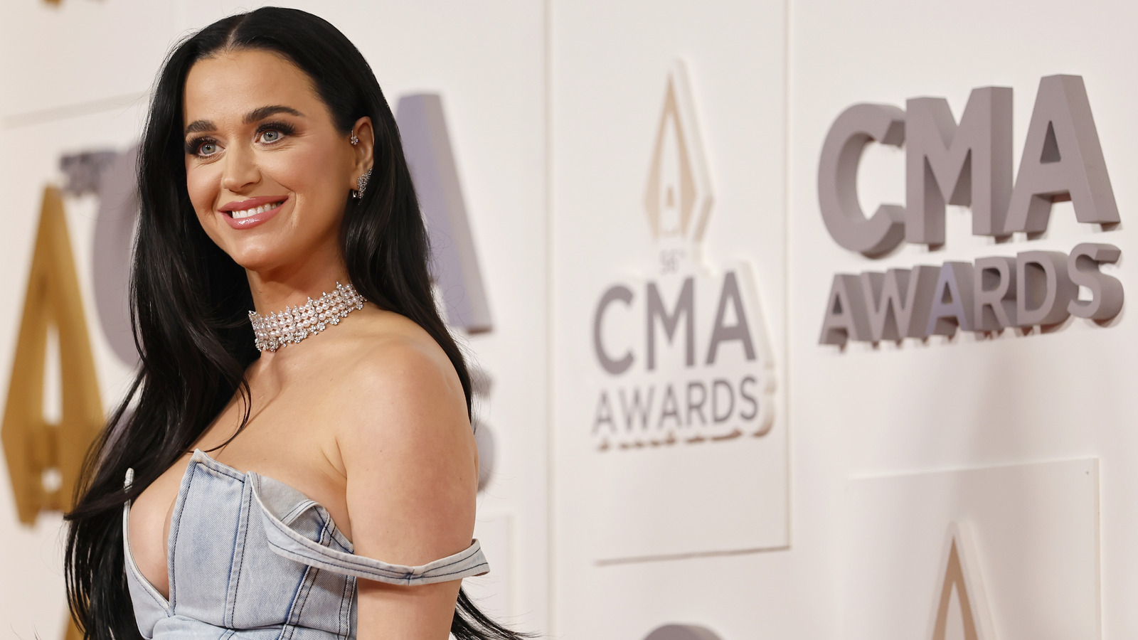 Why Katy Perry Was Drawing Comparisons To Britney Spears At The 2022 CMAs