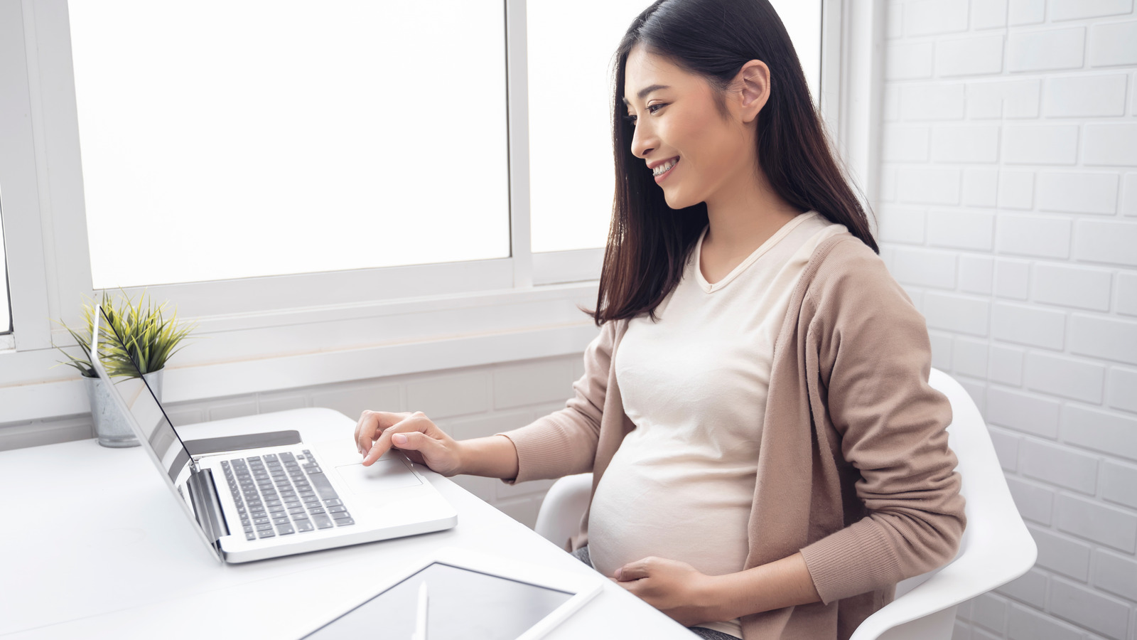 Why More Women Are Having Babies Later In Life