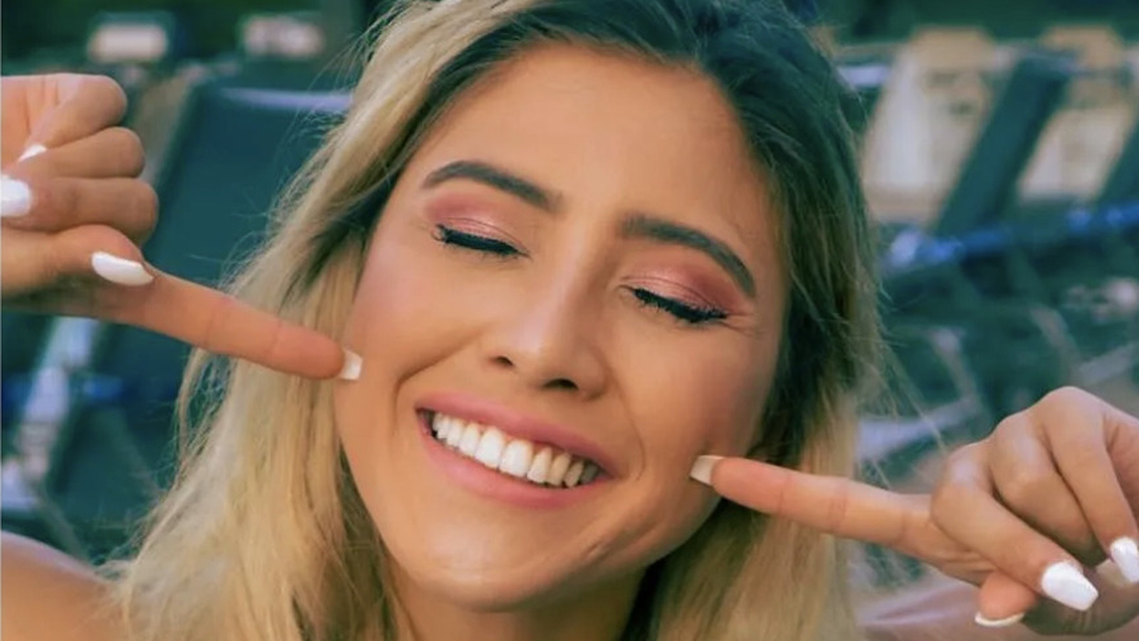 Why The Ultimatum's April Is Worried About How She'll Come Across To ...