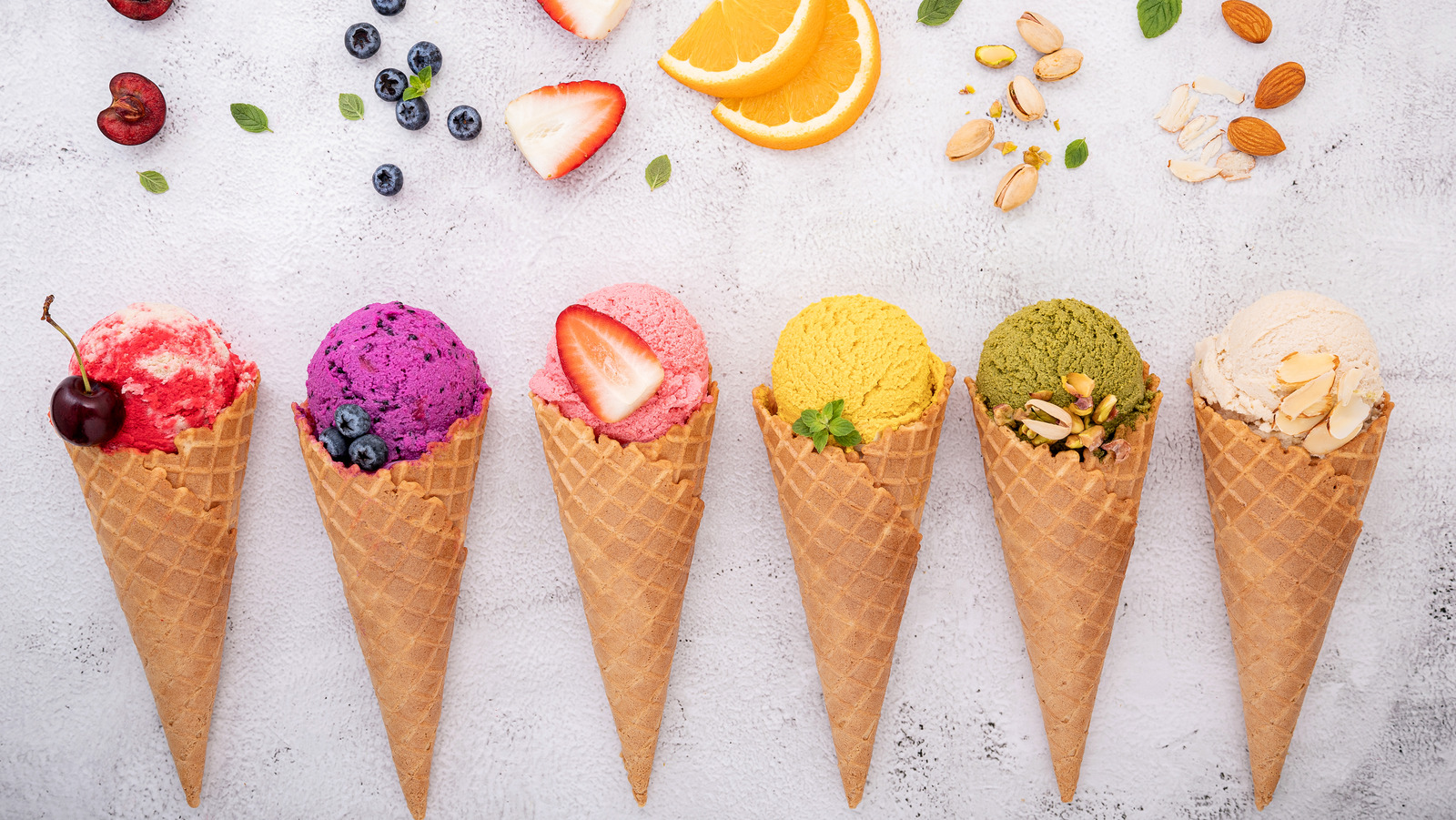 Why You Should Avoid Foods With Confectioner's Glaze If You're Vegan